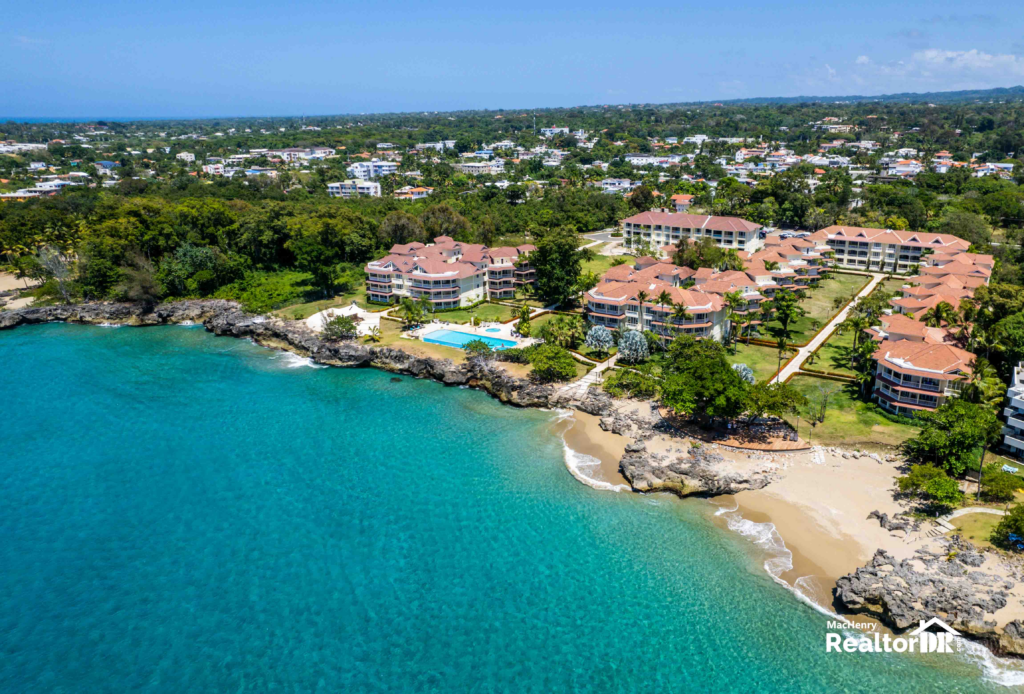 🌊 LUXURIOUS OCEANFRONT CONDO FOR SALE IN HISPANIOLA BEACH, SOSÚA ...