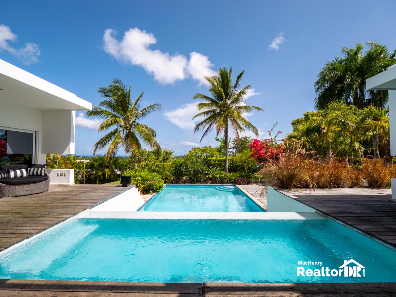 OCEAN-VIEW VILLA FOR SALE IN VILLAS AGUA DULCE 🌴 5 BEDROOMS | CABARETE ...